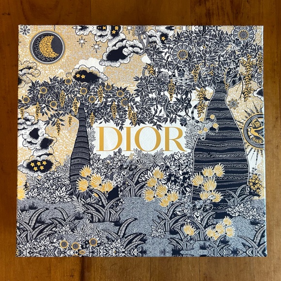 Dior | Other | Dior Maison Atelier Of Dreams Limited Edition Gift ... Dior | Other | Dior Maison Atelier Of Dreams Limited Edition Gift ...